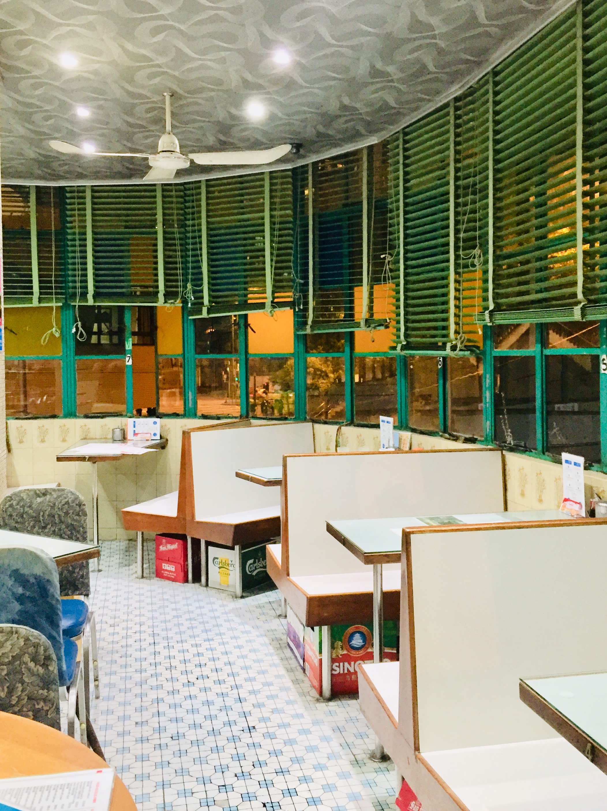 Introducing Cha Chaan Teng - Experiencing the Real Taste of Hong Kong