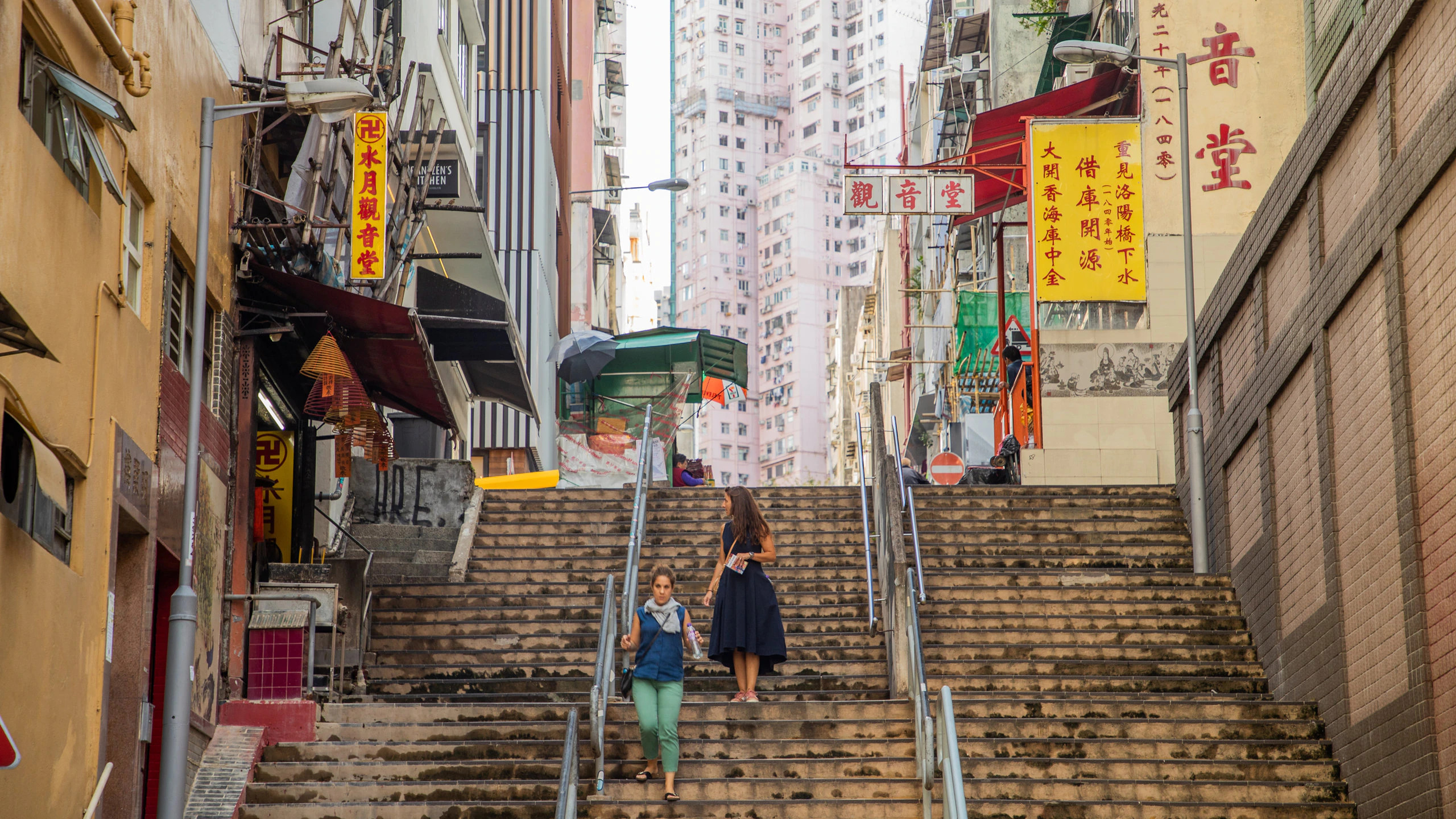 Tai Ping Shan Street - Discover Hong Kong's Eclectic Urban Oasis